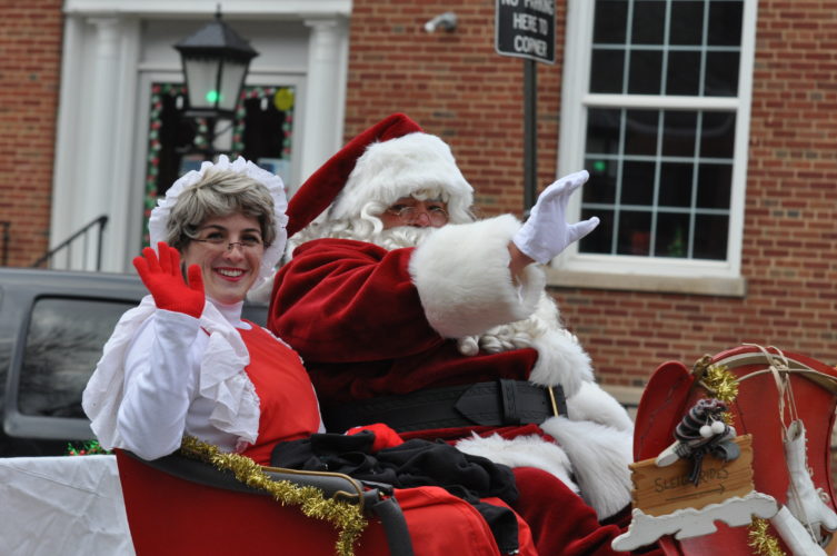 WELCOME, SANTA! | News, Sports, Jobs - The Express
